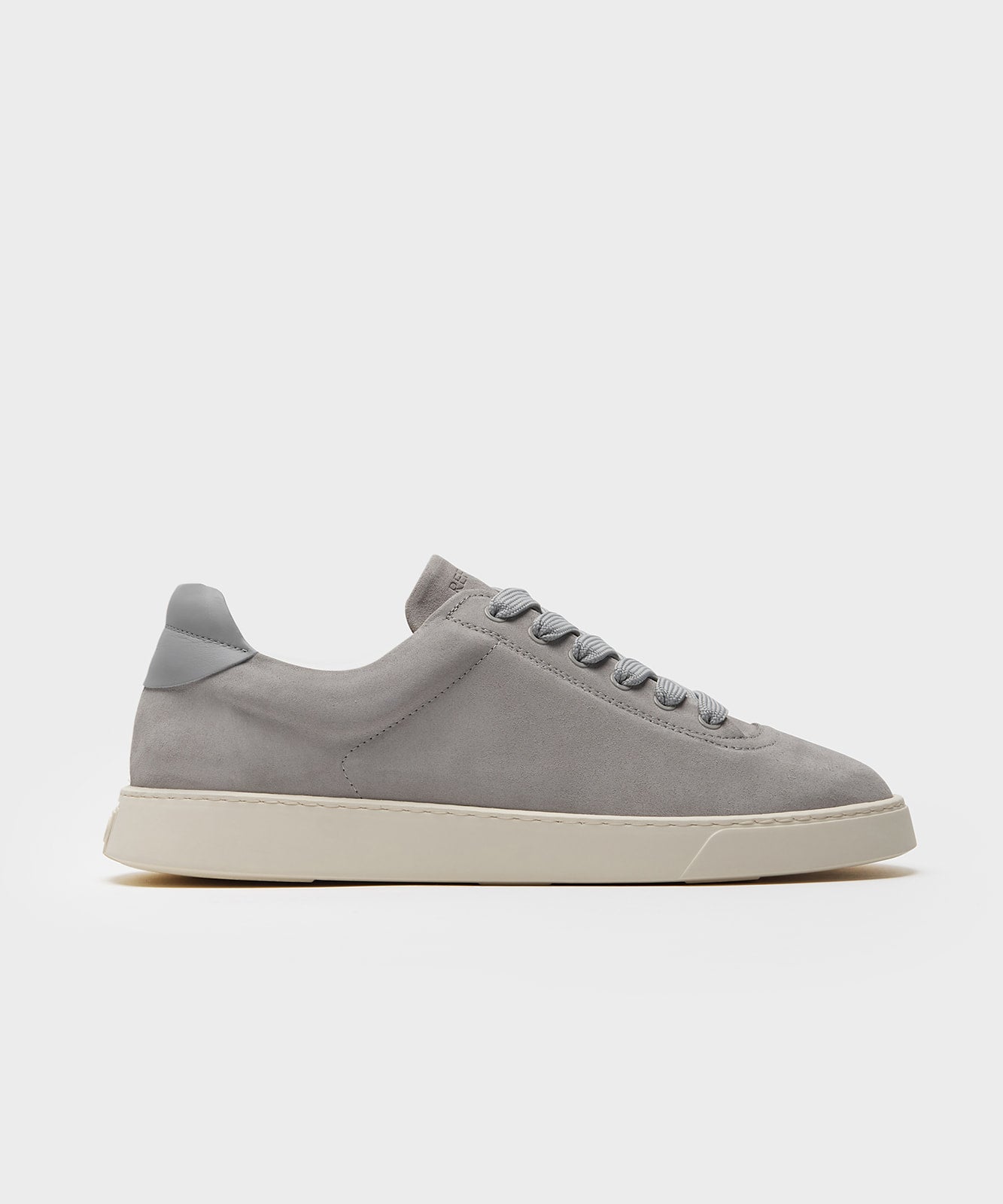 The Cassetta Light Grey Suede – REFERENC Studios